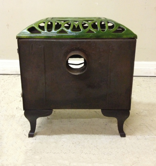 A3942 French Enamel Stove - Mirus