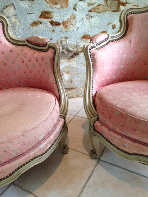 A4057 Pair of French LXV Style vintage tub chairs