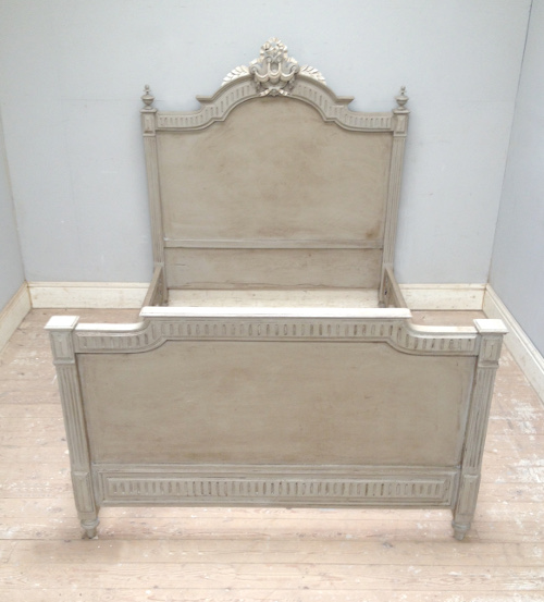 IB4307 FRENCH ANTIQUE HENRI II STYLE DOUBLE BED